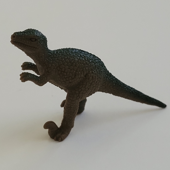 Toys | Rare Vintage Velociraptor Dinosaur 25 Pvc Pocket Action Figure ...